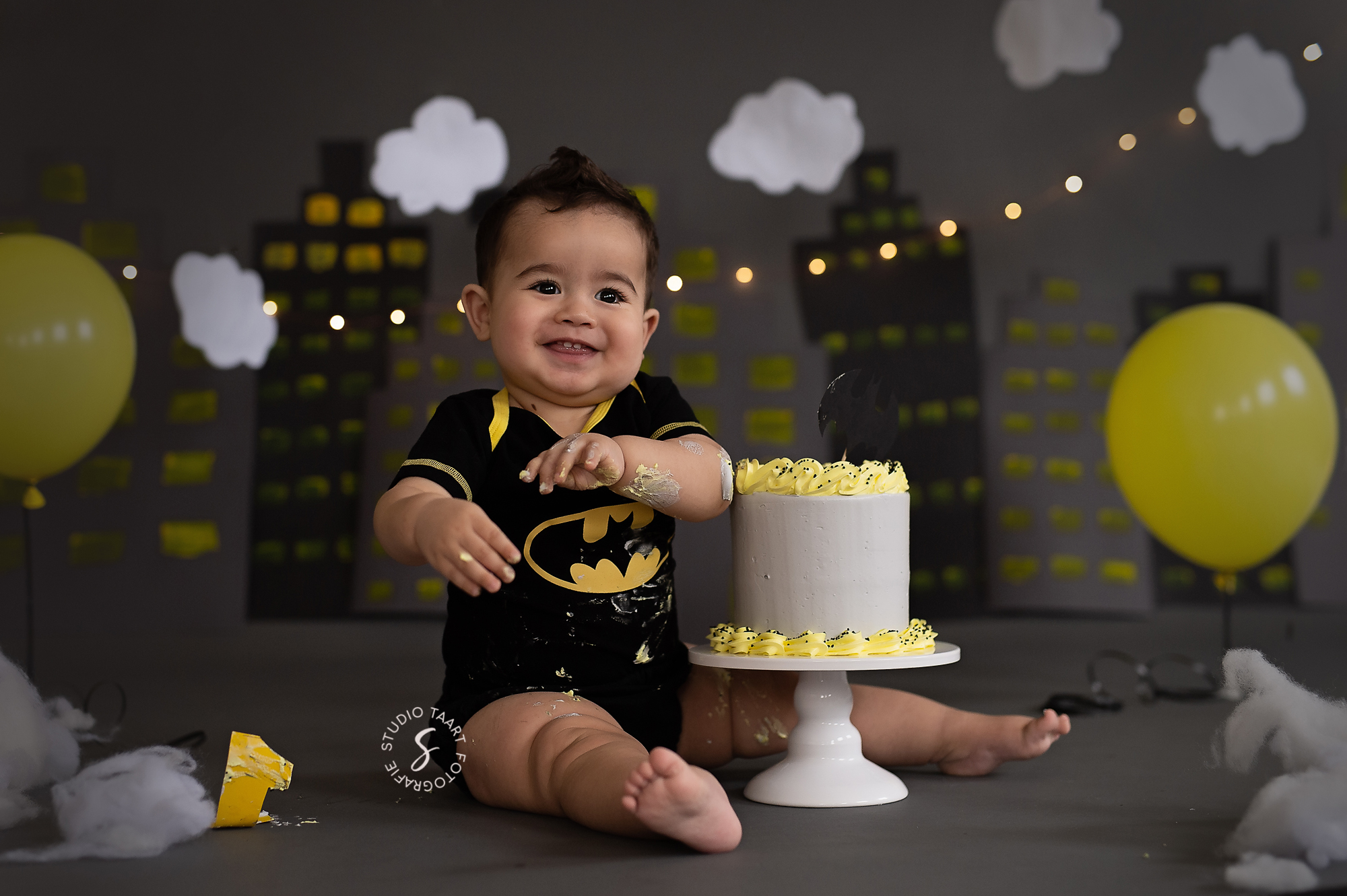 Batman thema cake smash bij Studio Taart in Hoorn - Studio Taart